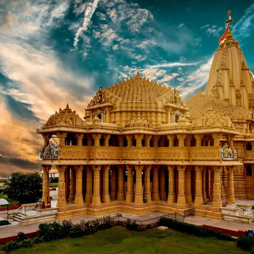 Most Powerful Shiva Temples in India (Jyotirlinga Yatra Guide)